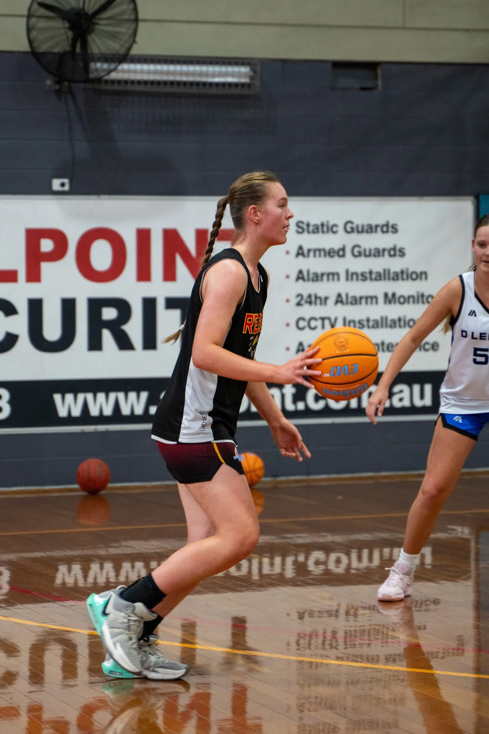 COURTSIDE HOOPS — Store