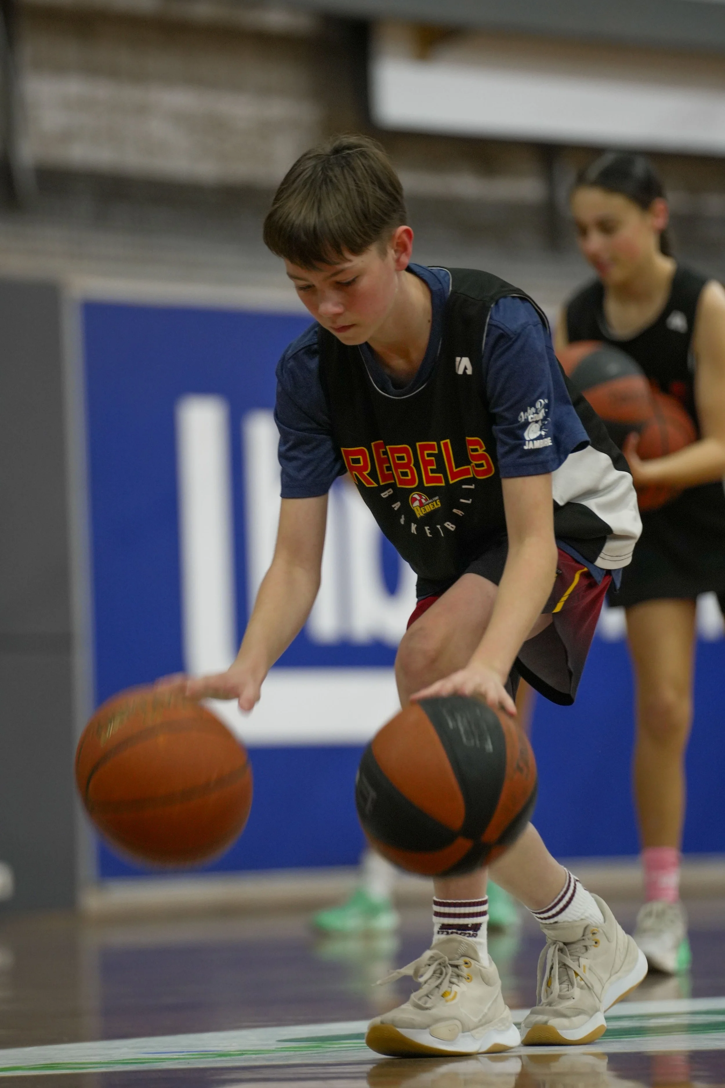 COURTSIDE HOOPS — Store