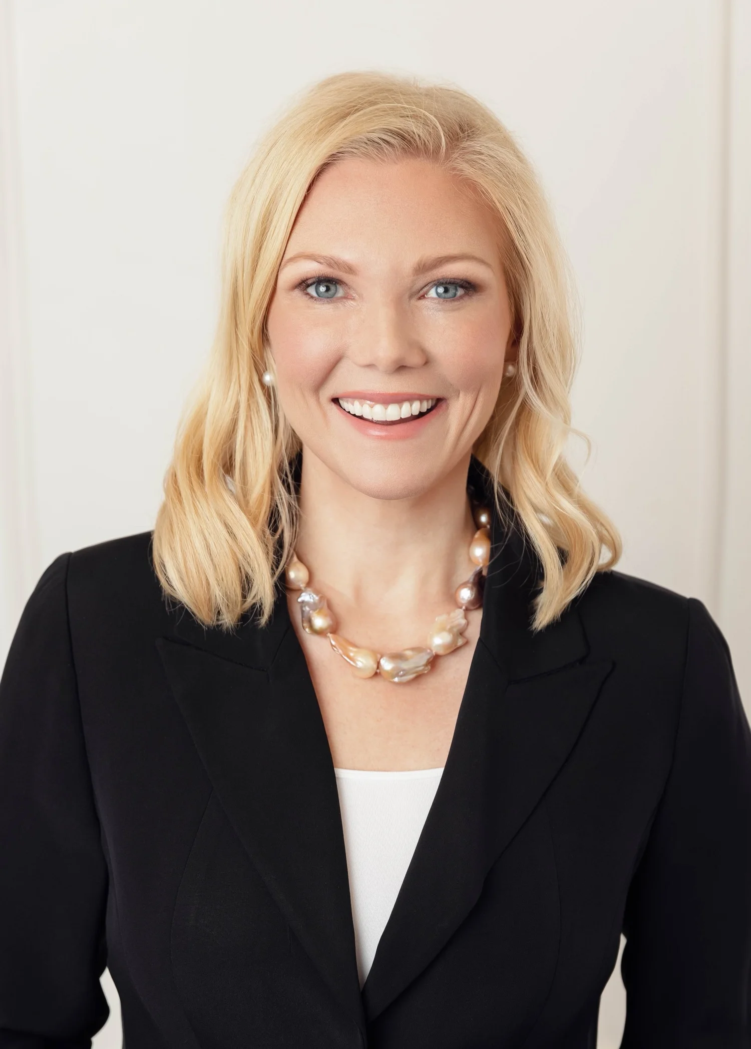 Molly McNulty for Judge