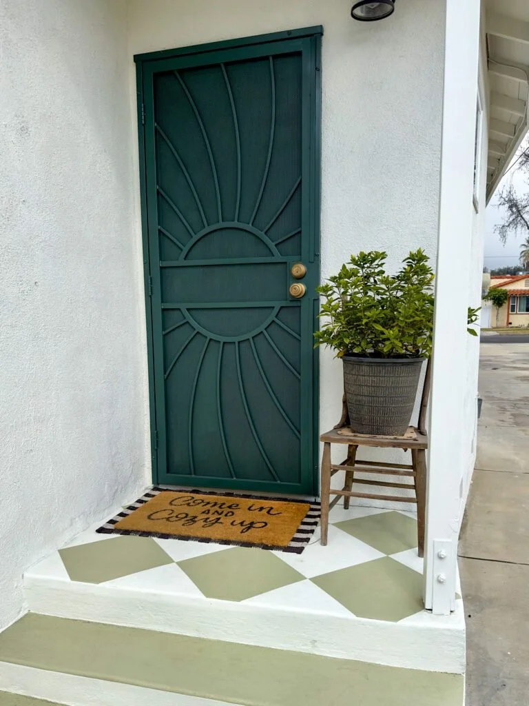 How to Repaint a Metal Security Screen Door — The Simply Distressed