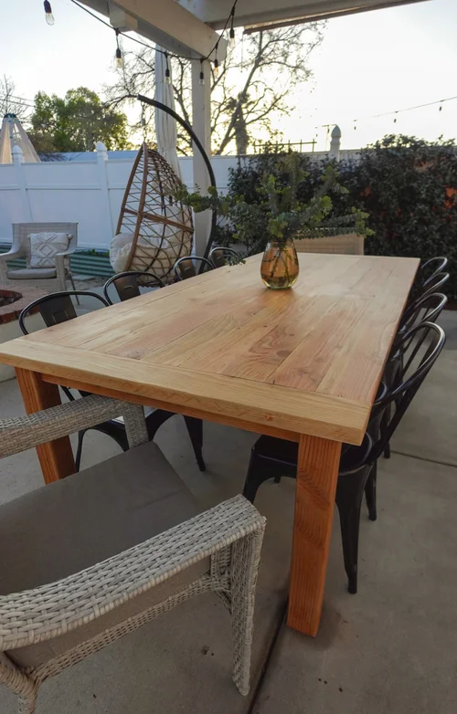 How To Build An 8’ Classic Table For Outdoors — The Simply Distressed