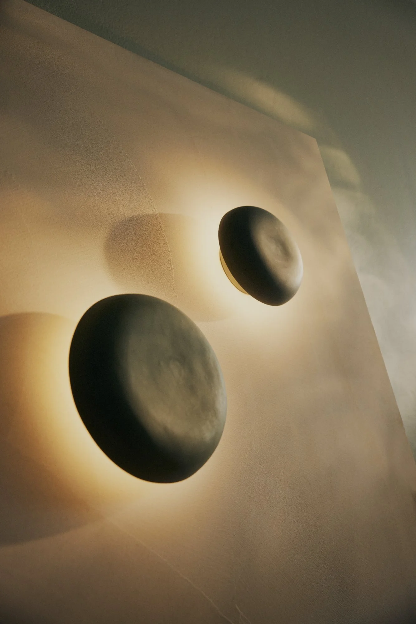 Eos Column Wall Light — STUDIO ENTI