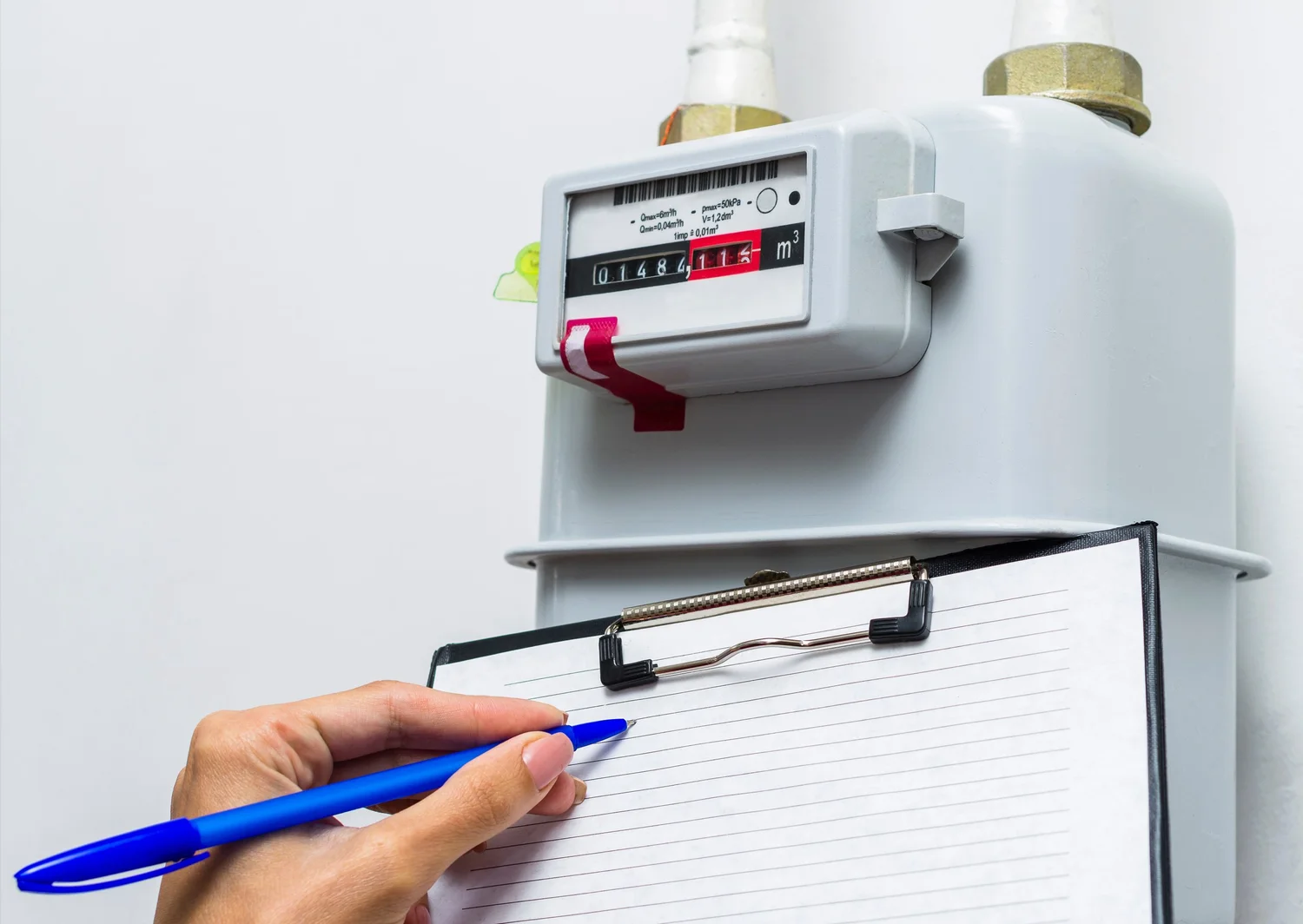 How to Read Your Gas & Electricity Meters — Entech Commercial