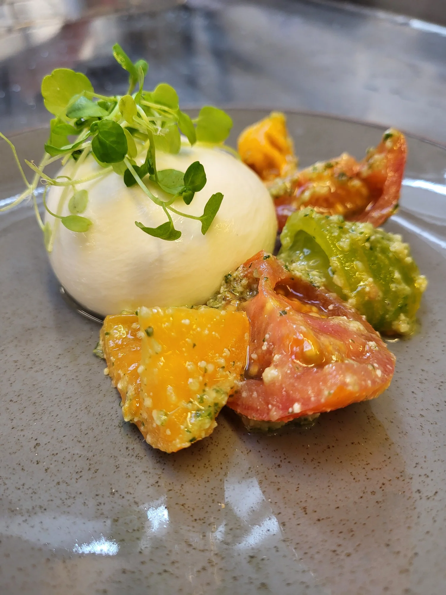 Dine — The Manor Hotel