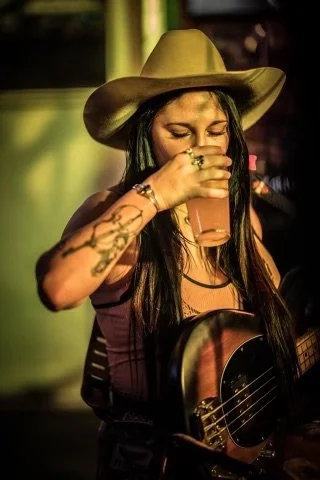 About — Raina Wallace