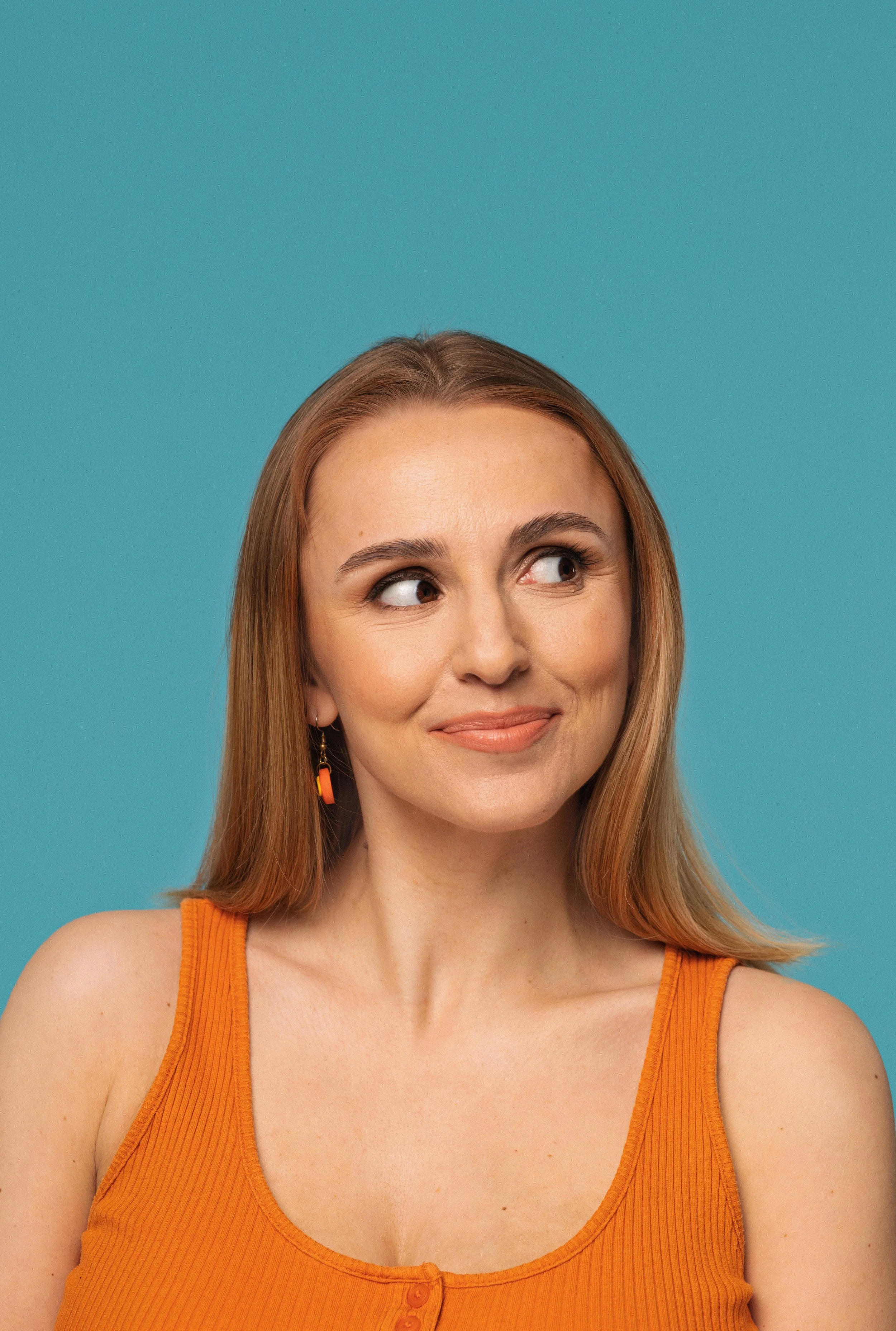 About — Hannah Witton