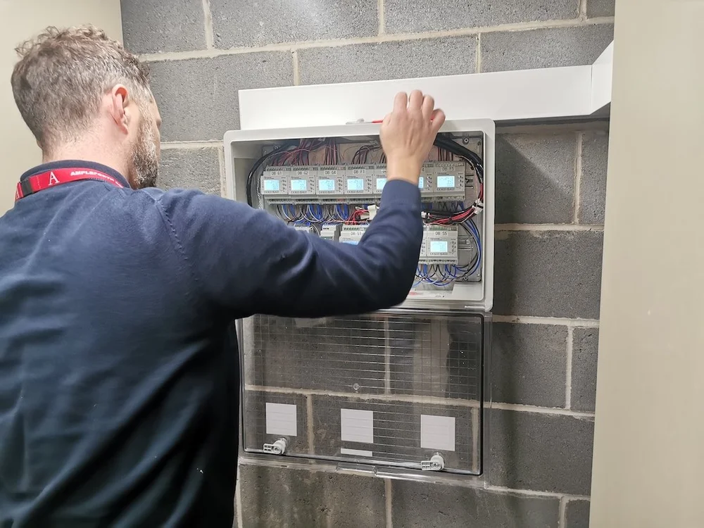 Engineering Installations Teesside | 01642 452471
