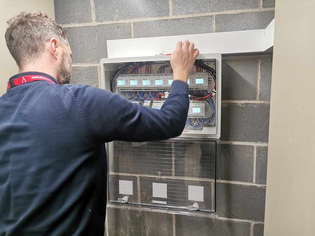 Engineering Installations Teesside | 01642 452471