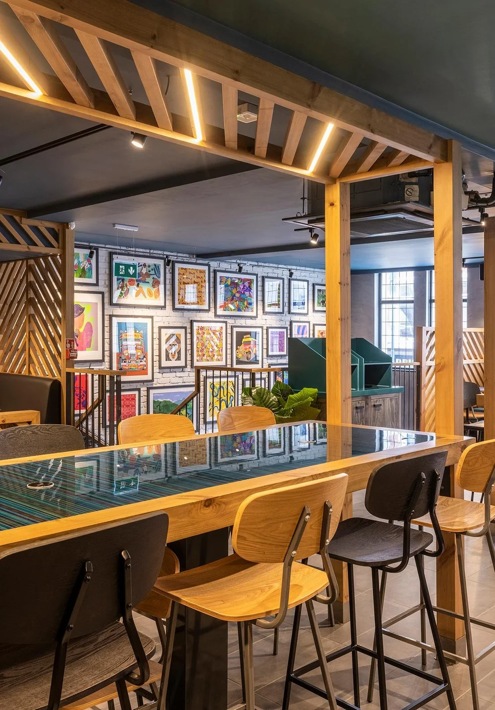 Jollibee — Applied Studio