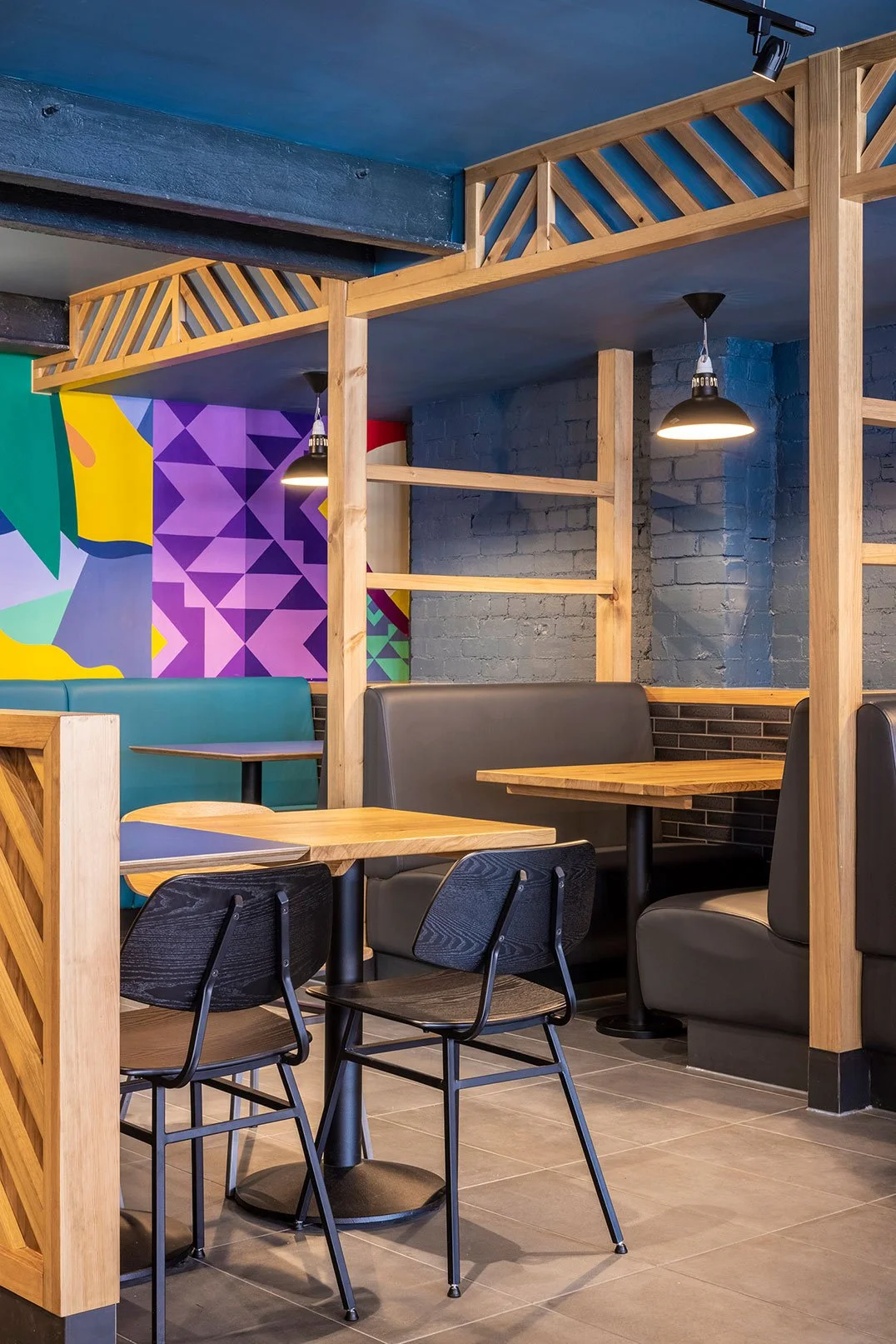 Jollibee, UK — Applied Studio