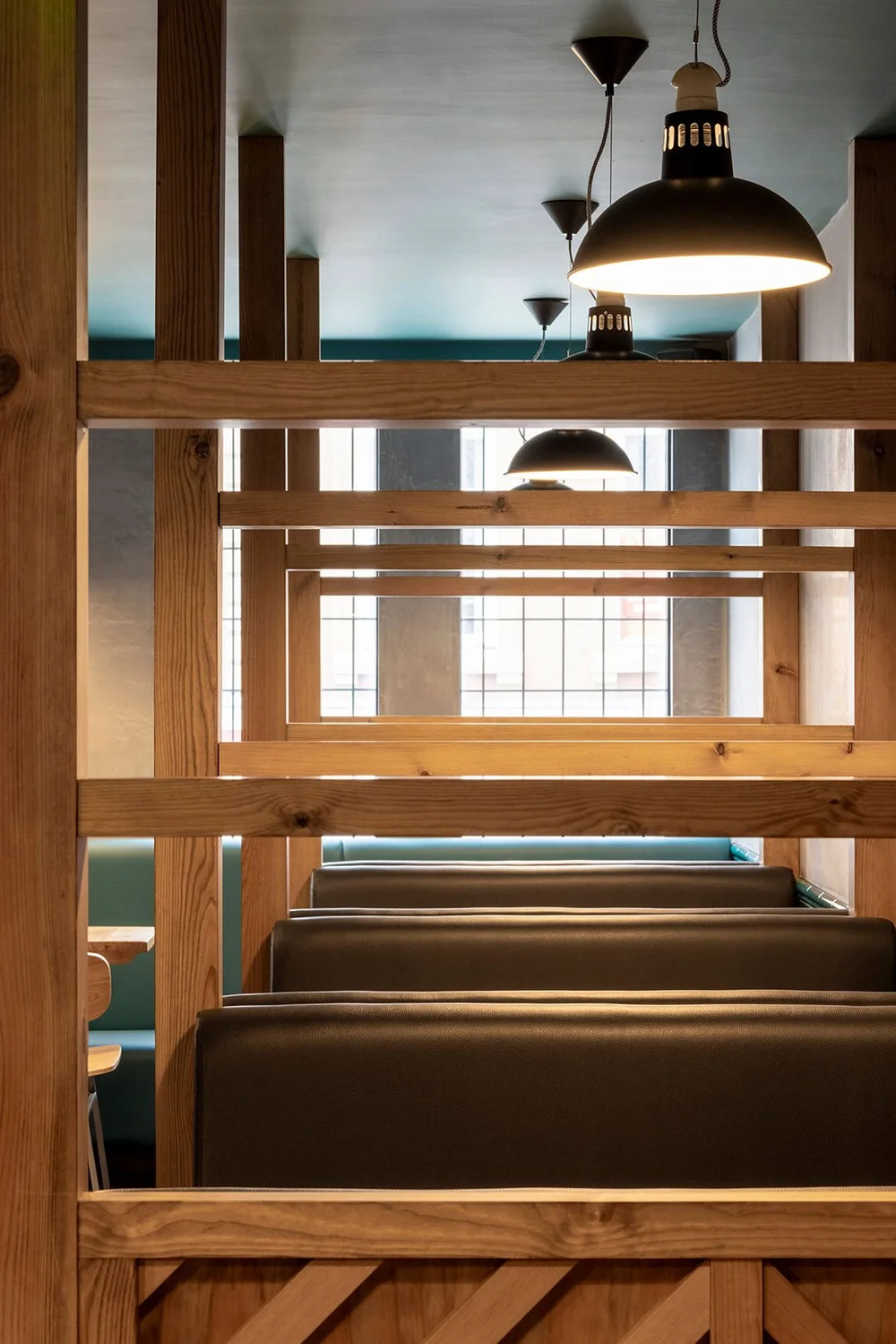 Jollibee, UK — Applied Studio