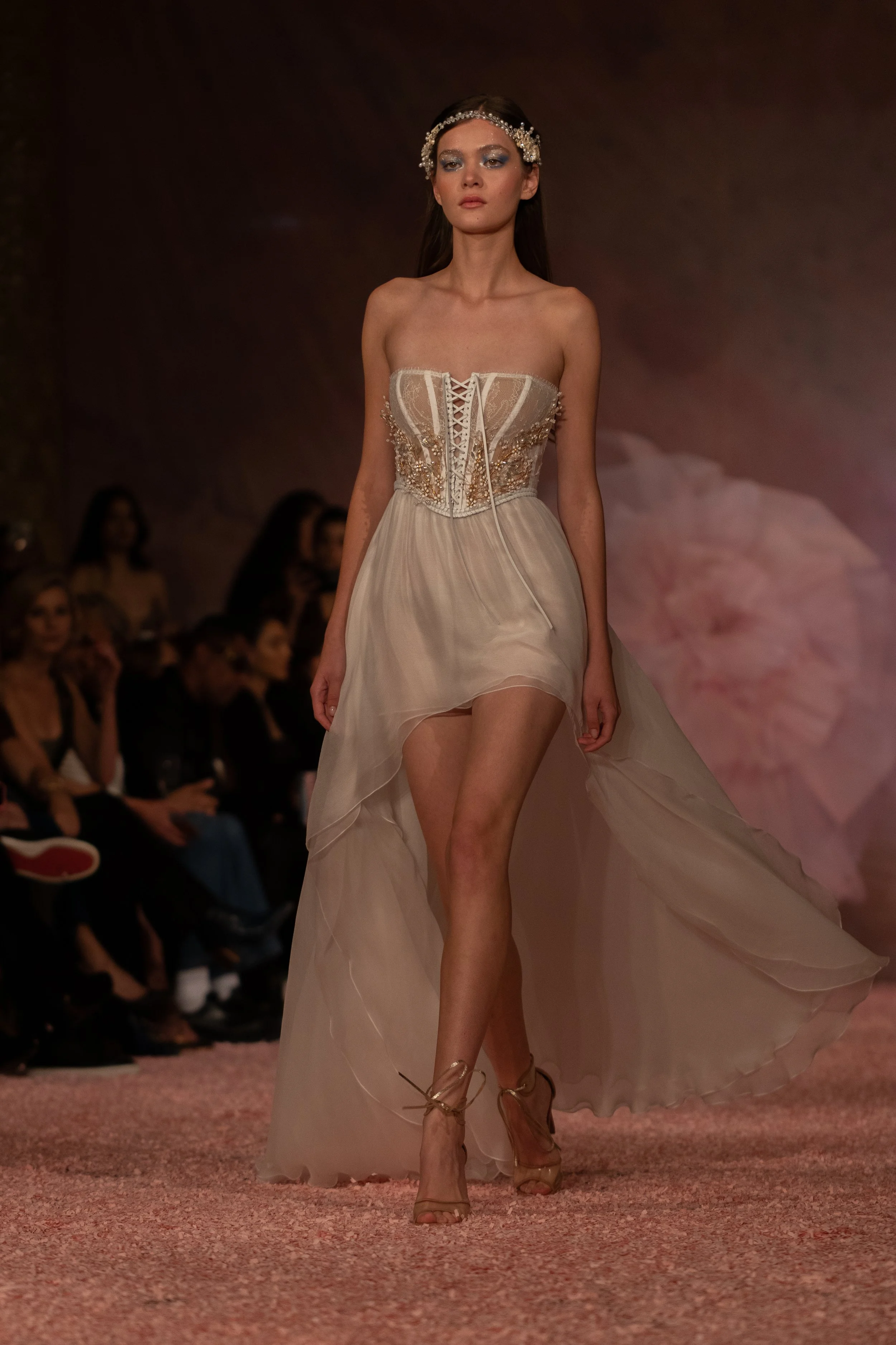 Aadnevik Spring-Summer 2025: A Glamorous Display of Femininity at ...
