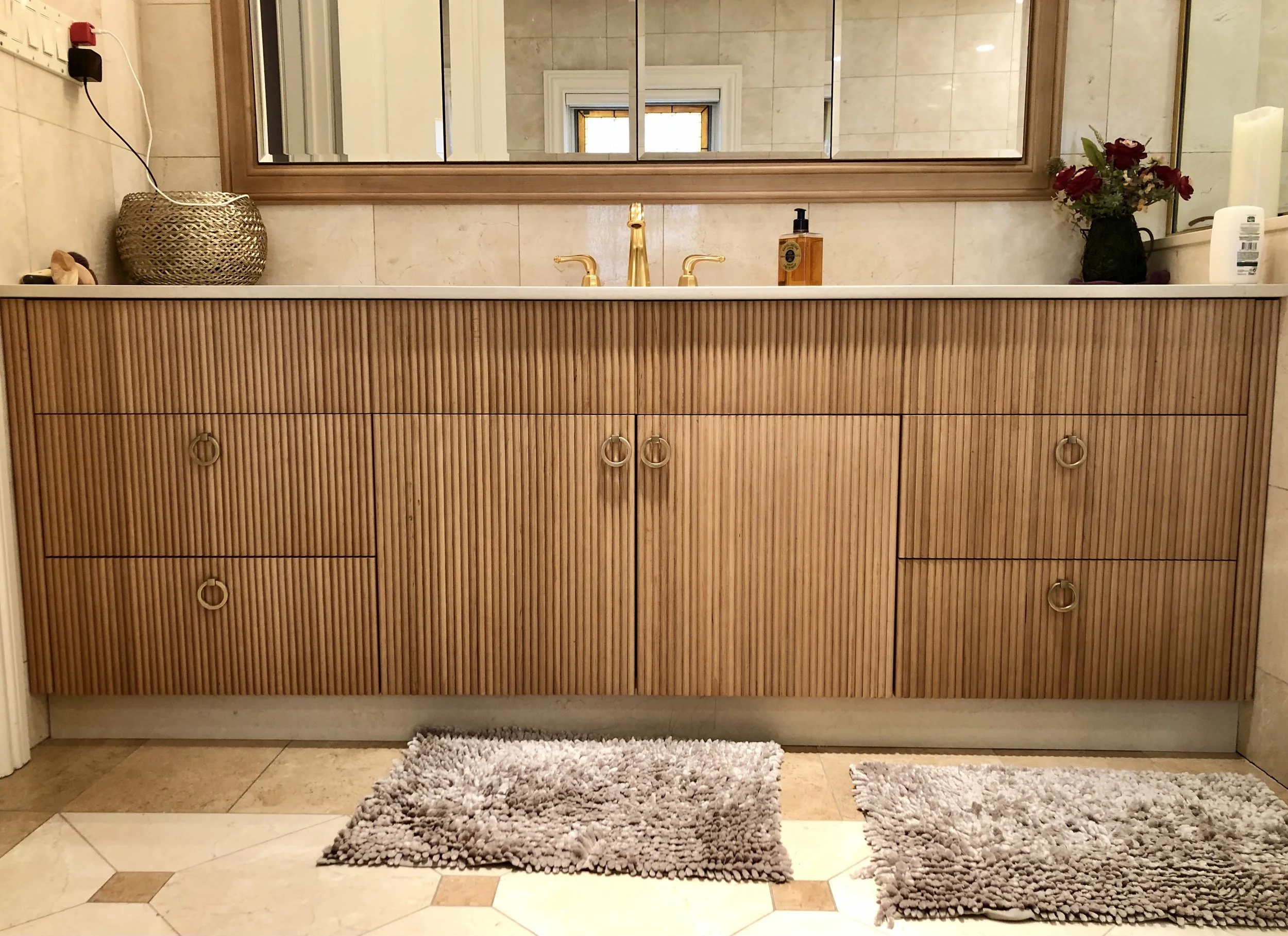 Exploring the Beauty and Functionality of Custom Wood Bathroom Vanities — Starwood Cabinet