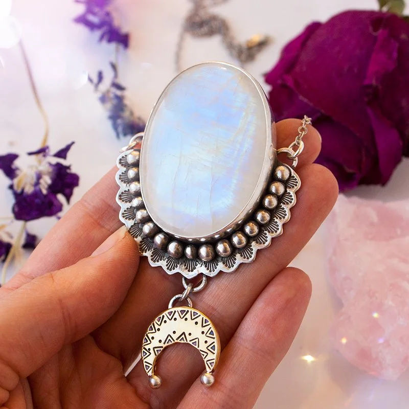 Magical Moonstone Meanings & Uses — Cassie Uhl