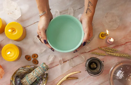 WATER MAGICK 101 — Cassie Uhl