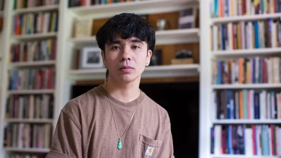 In Ocean Vuong’s Poetry, an Ocean of Moving Elegiac Paradoxes ...