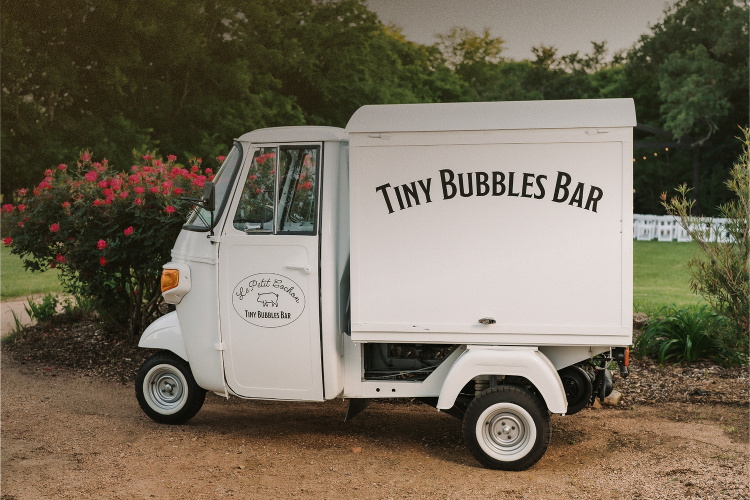 Tiny Bubbles Mobile Wine Bar — Napa Flats Catering