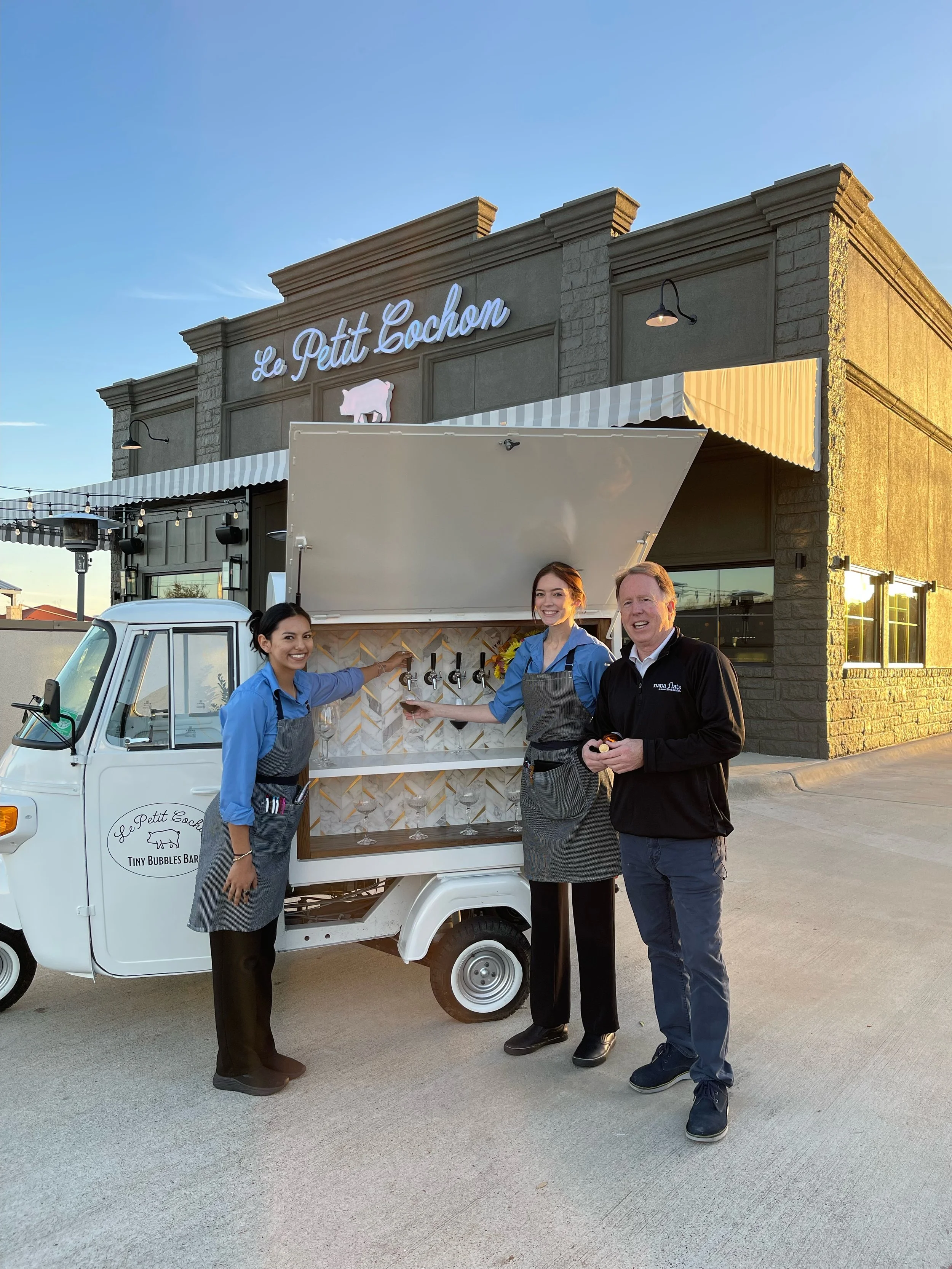 Tiny Bubbles Mobile Wine Bar — Napa Flats Catering