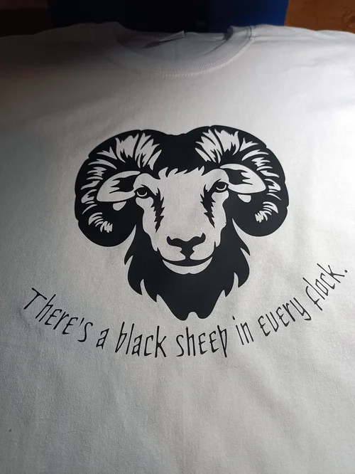 IECHYD DA - YAKI DA -Cheers Good Health T Shirt — Handmade in Wales ...