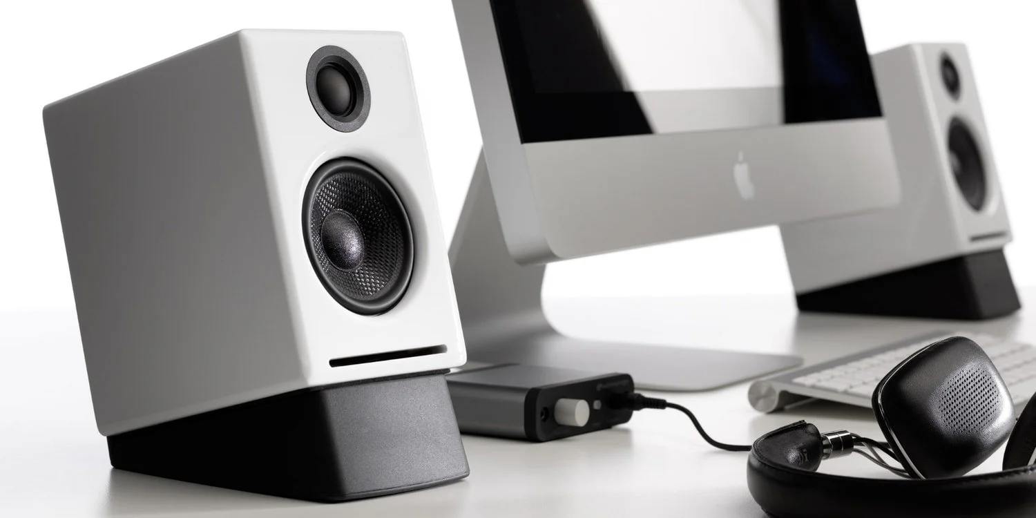 DS1M Desktop Stands — Audioengine