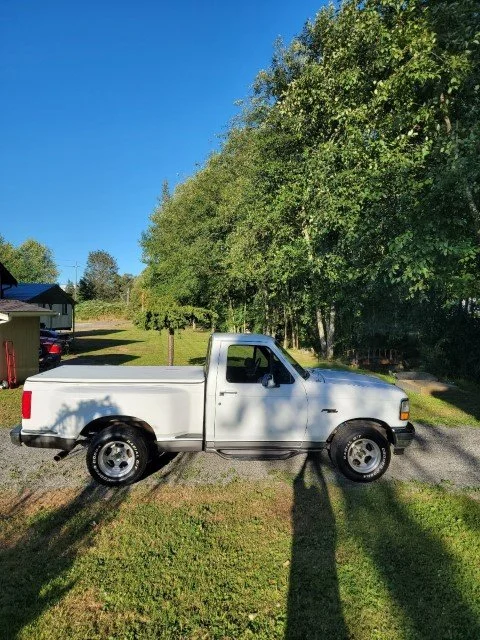 Lot Listing #316 1992 Ford Flareside 5.0 — Lucky Collector Car Auctions