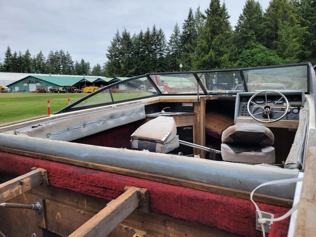 Lot Listing #305 1985 Sun Runner Boat & Trailer* NO RESERVE — Lucky ...