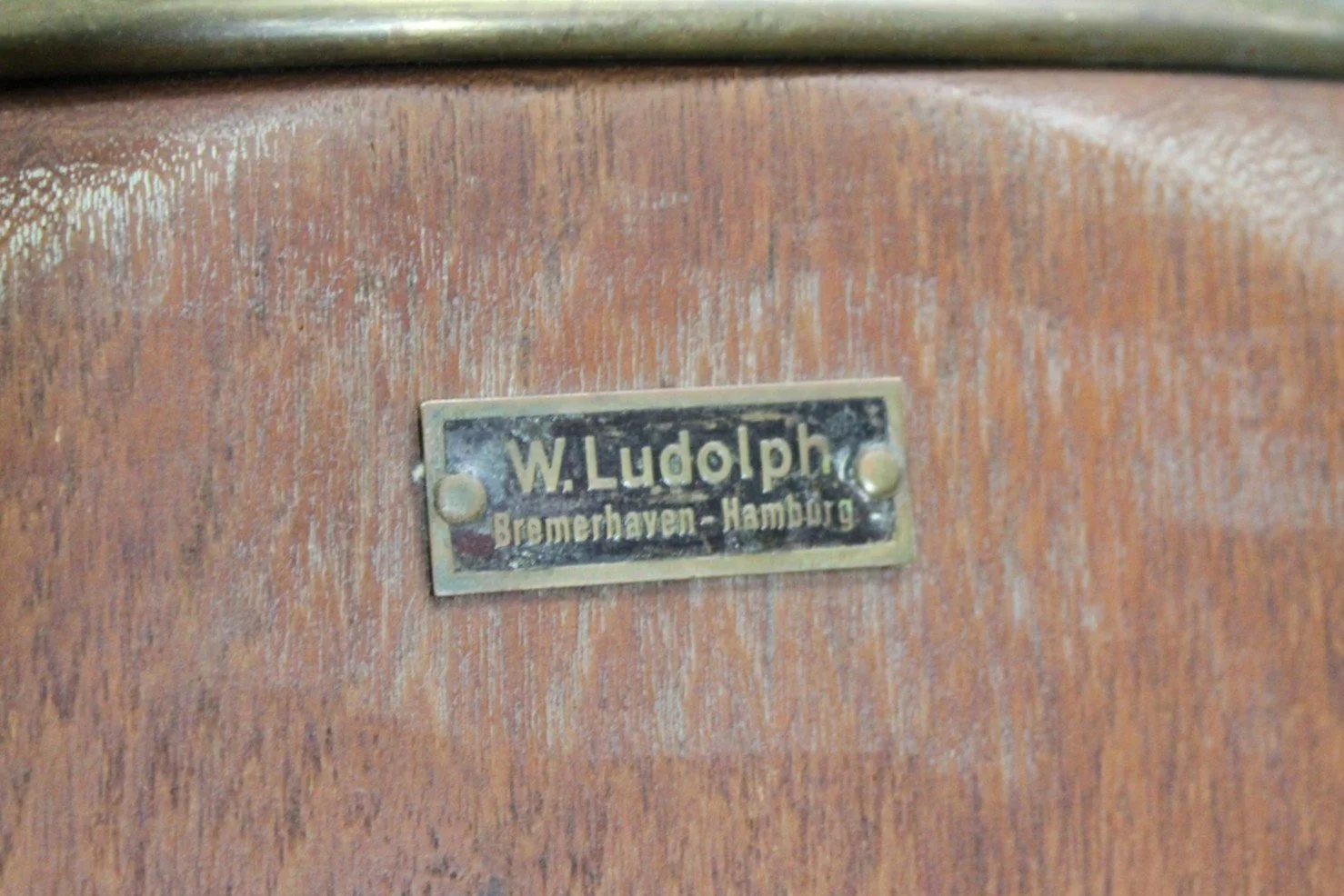 #084 W. Ludolph Ship Binnacle — Lucky Collector Car Auctions