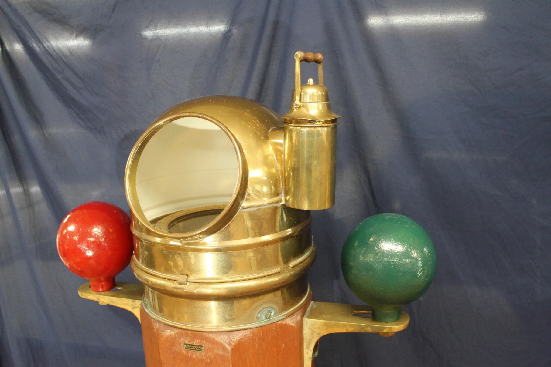 #084 W. Ludolph Ship Binnacle — Lucky Collector Car Auctions