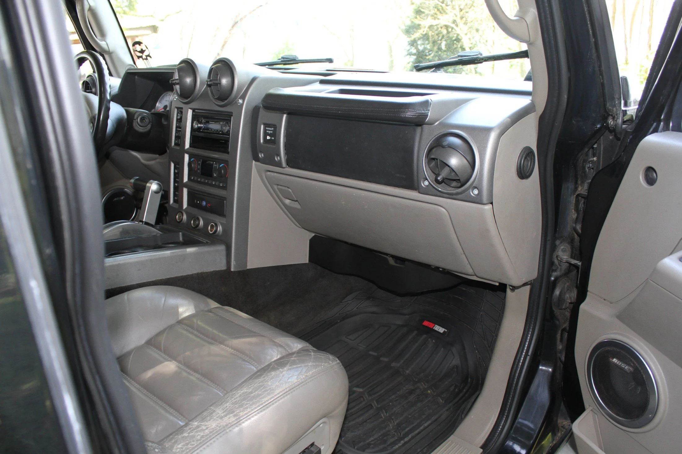 #164 2003 Hummer H2 — Lucky Collector Car Auctions