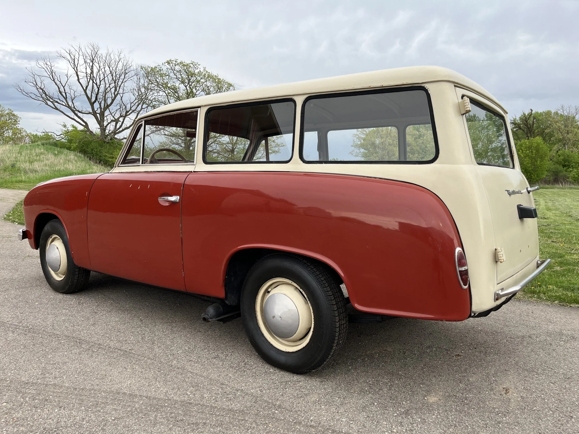 #154 1958 Goliath 1100 Kombi — Lucky Collector Car Auctions