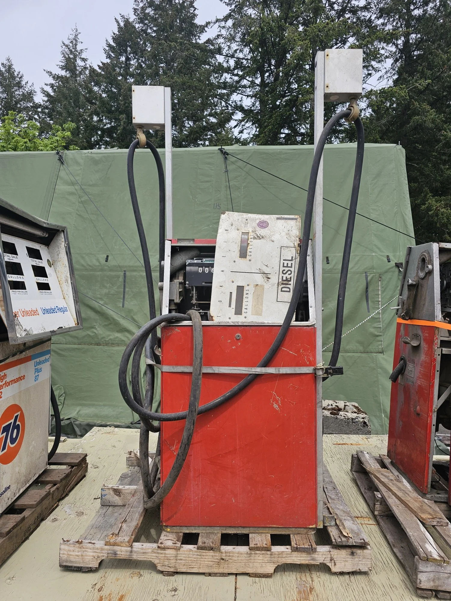 #011 Fuel Pump - Diesel — Lucky Collector Car Auctions