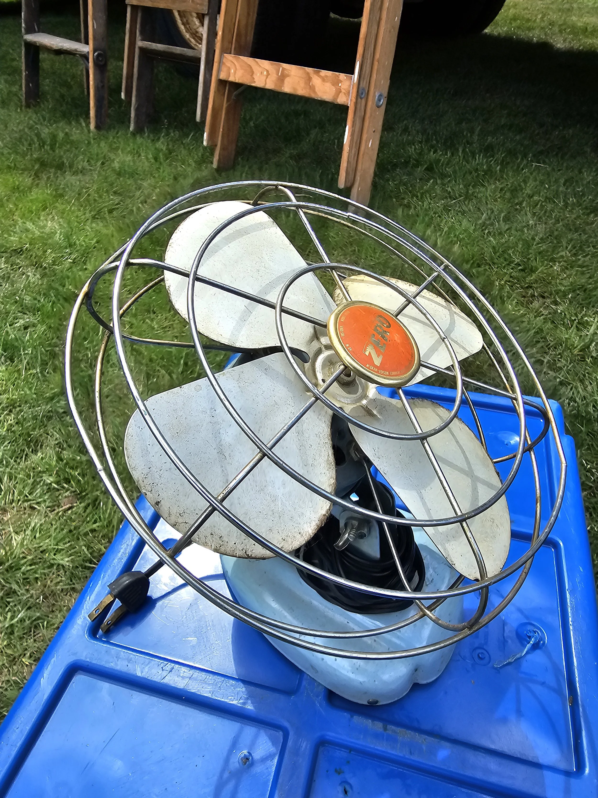 #420 Vintage Zero Fan — Lucky Collector Car Auctions