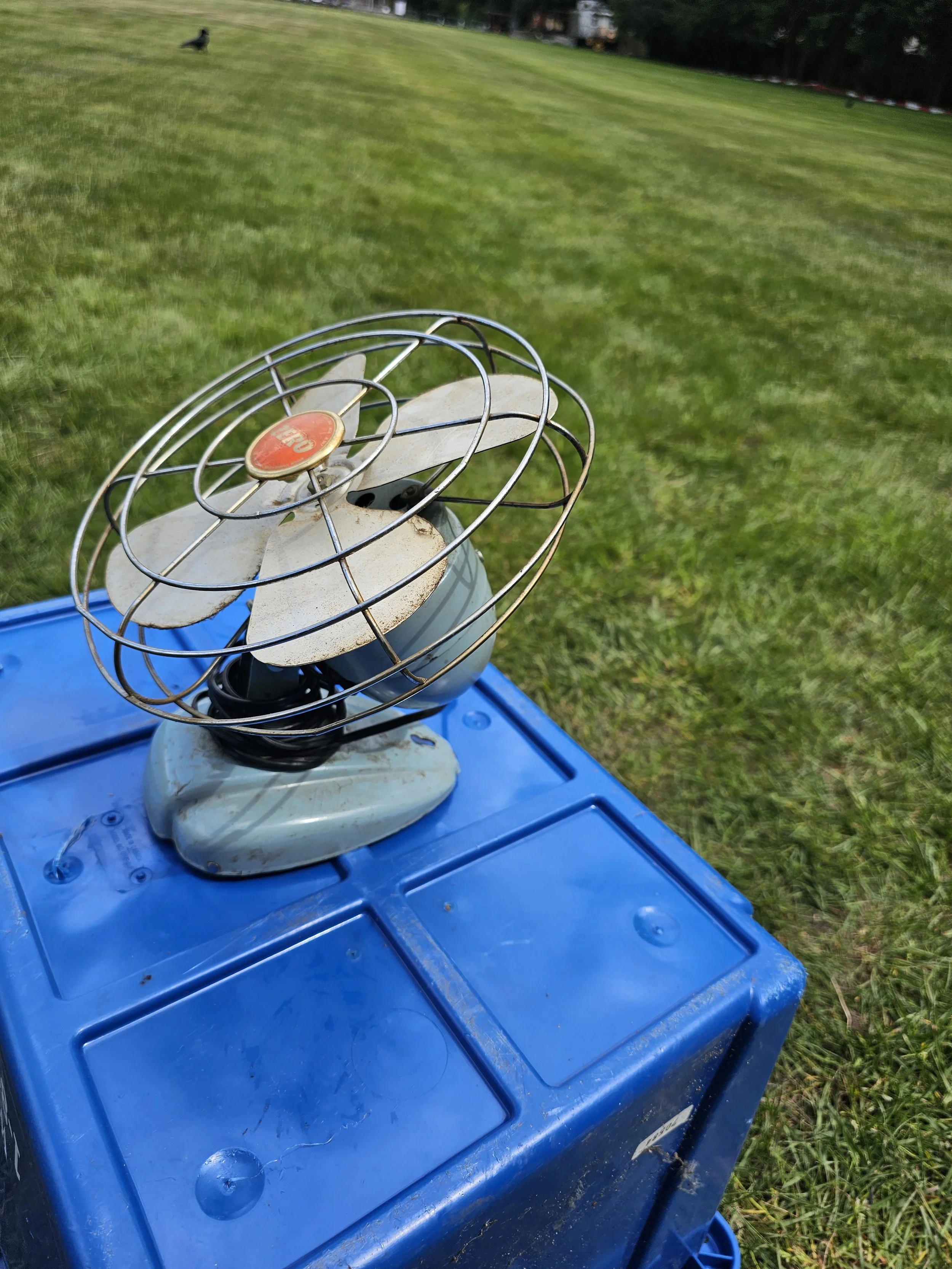 #420 Vintage Zero Fan — Lucky Collector Car Auctions