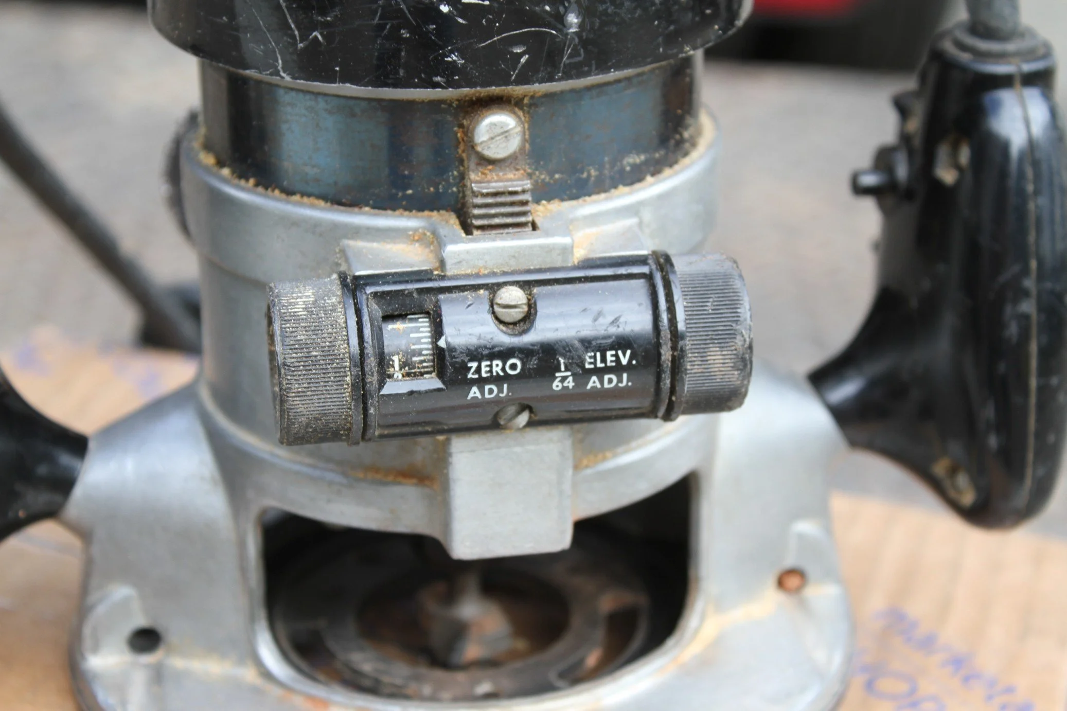 #001 Vintage Craftsman Router — Lucky Collector Car Auctions