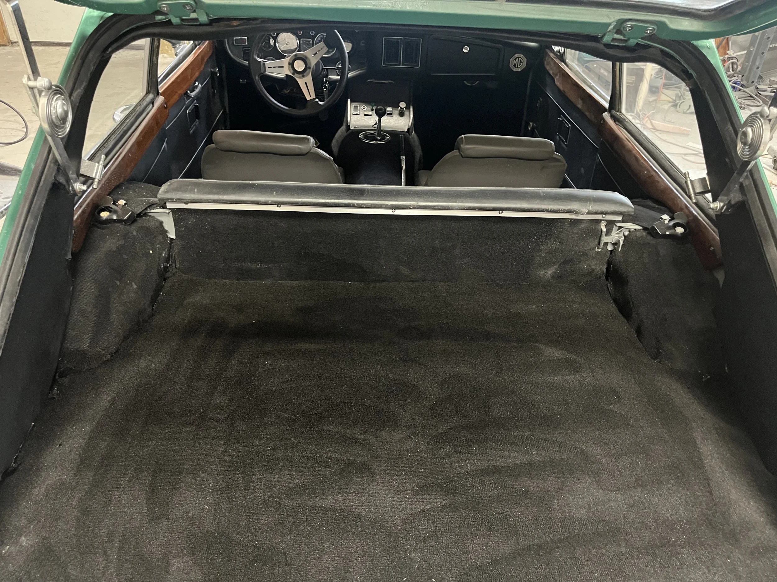 #132 1968 MGB GT Custom Build — Lucky Collector Car Auctions