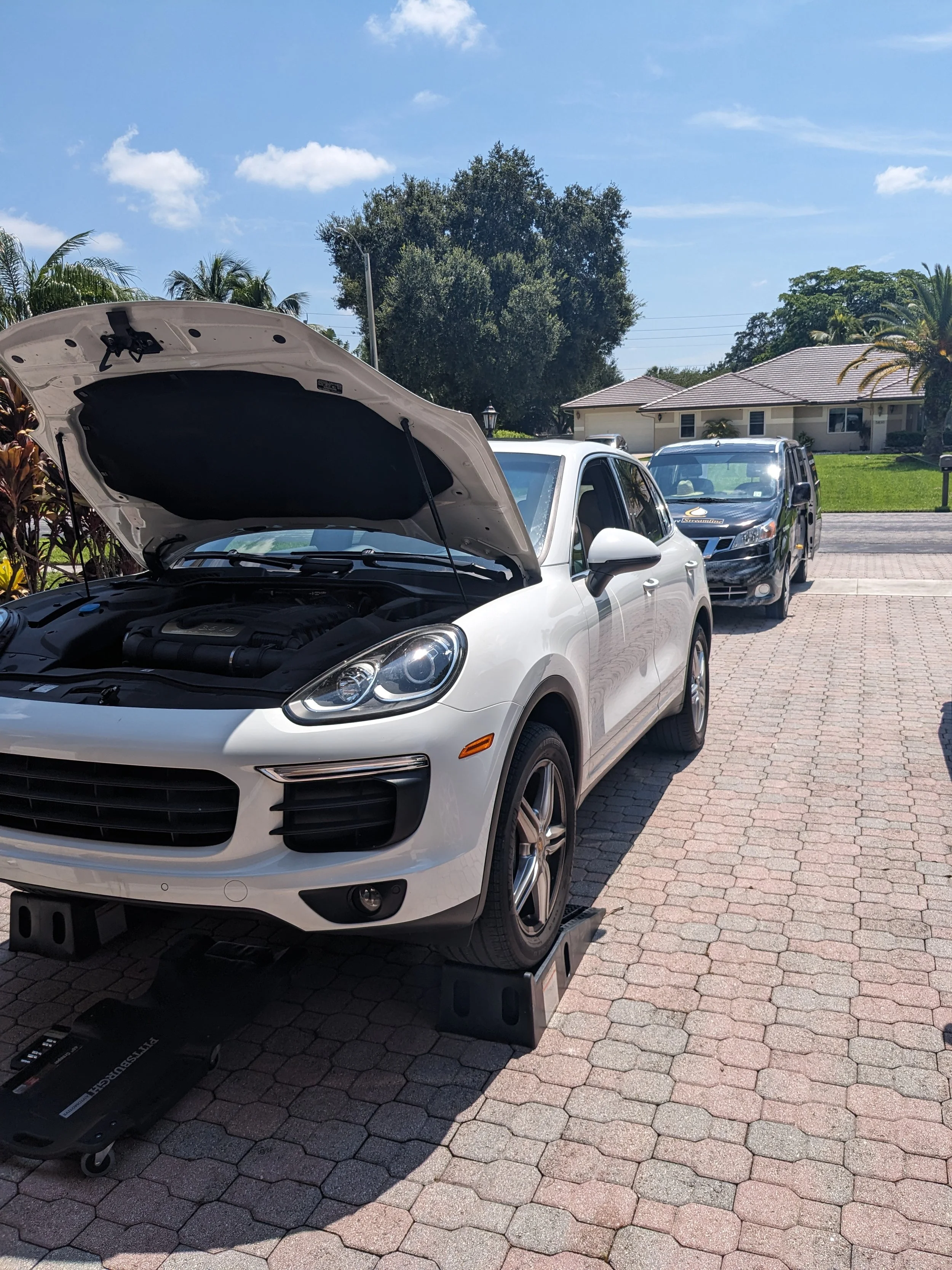 Mobile Mechanic Broward County | Mobile Oil Change | Brake Repair
