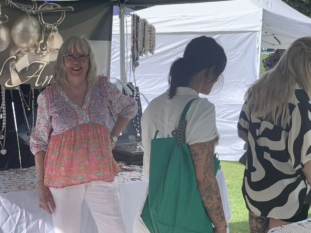 Markets — Josephine Pearls And Antiques
