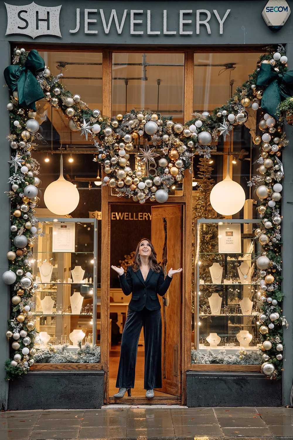 SH Jewellery | Contemporary Jewellery Gallery in Morningside, Edinburgh ...