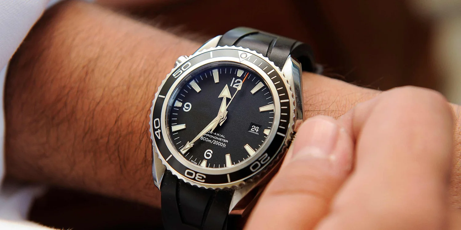 What Causes a Mechanical Watch to Stop Working? — AMJ Watch Services