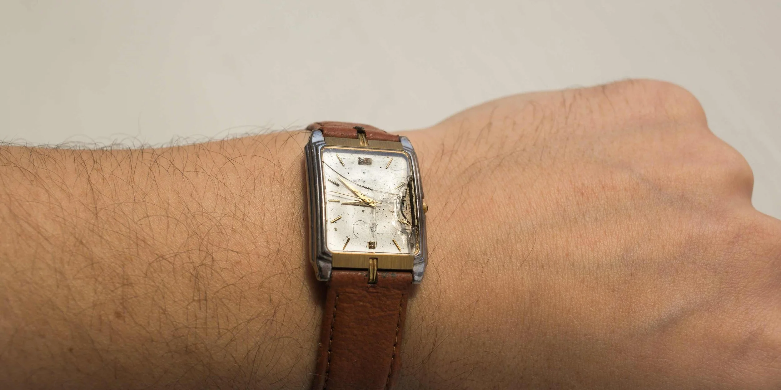 Ultimate Guide to the Different Watch Glass Types — AMJ Watch Services