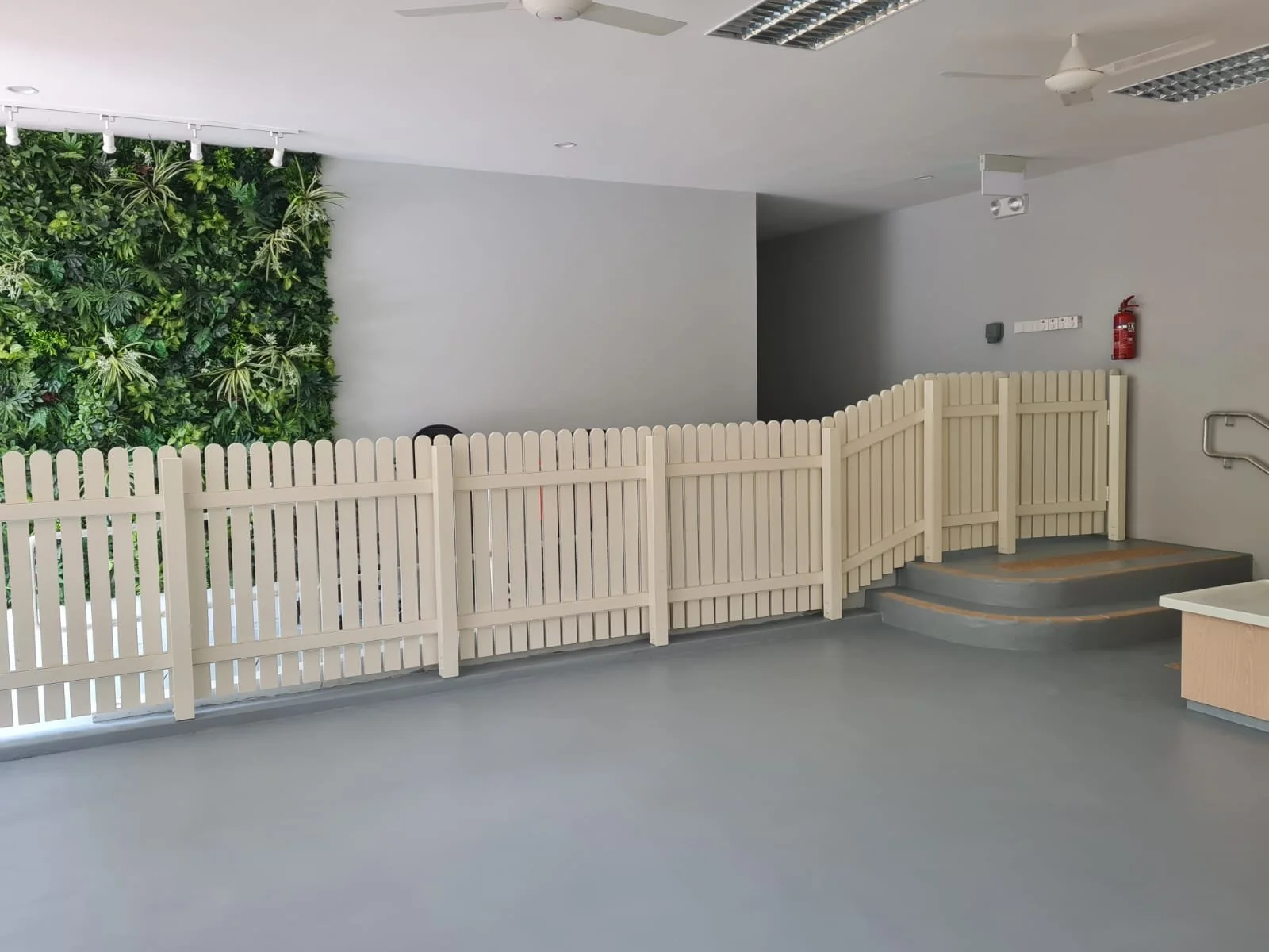 CEILCON INTERNATIONAL