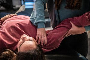 Building Strength and Mobility: Physical Therapy for Active Lifestyles ...