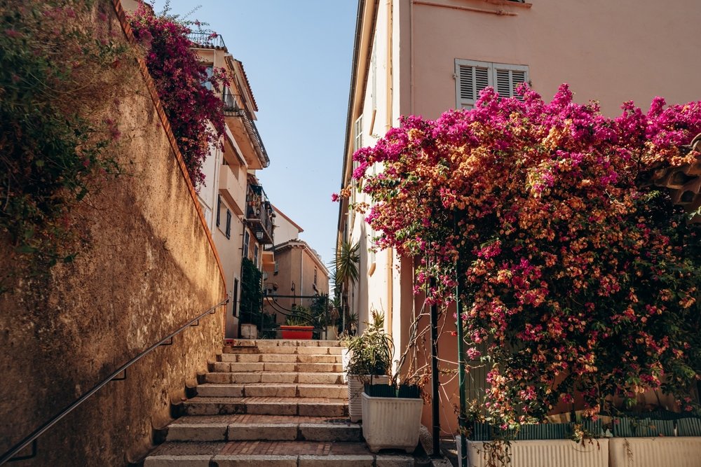 8 Dreamy Towns in Southeast France You’ll Want to Visit Now ...