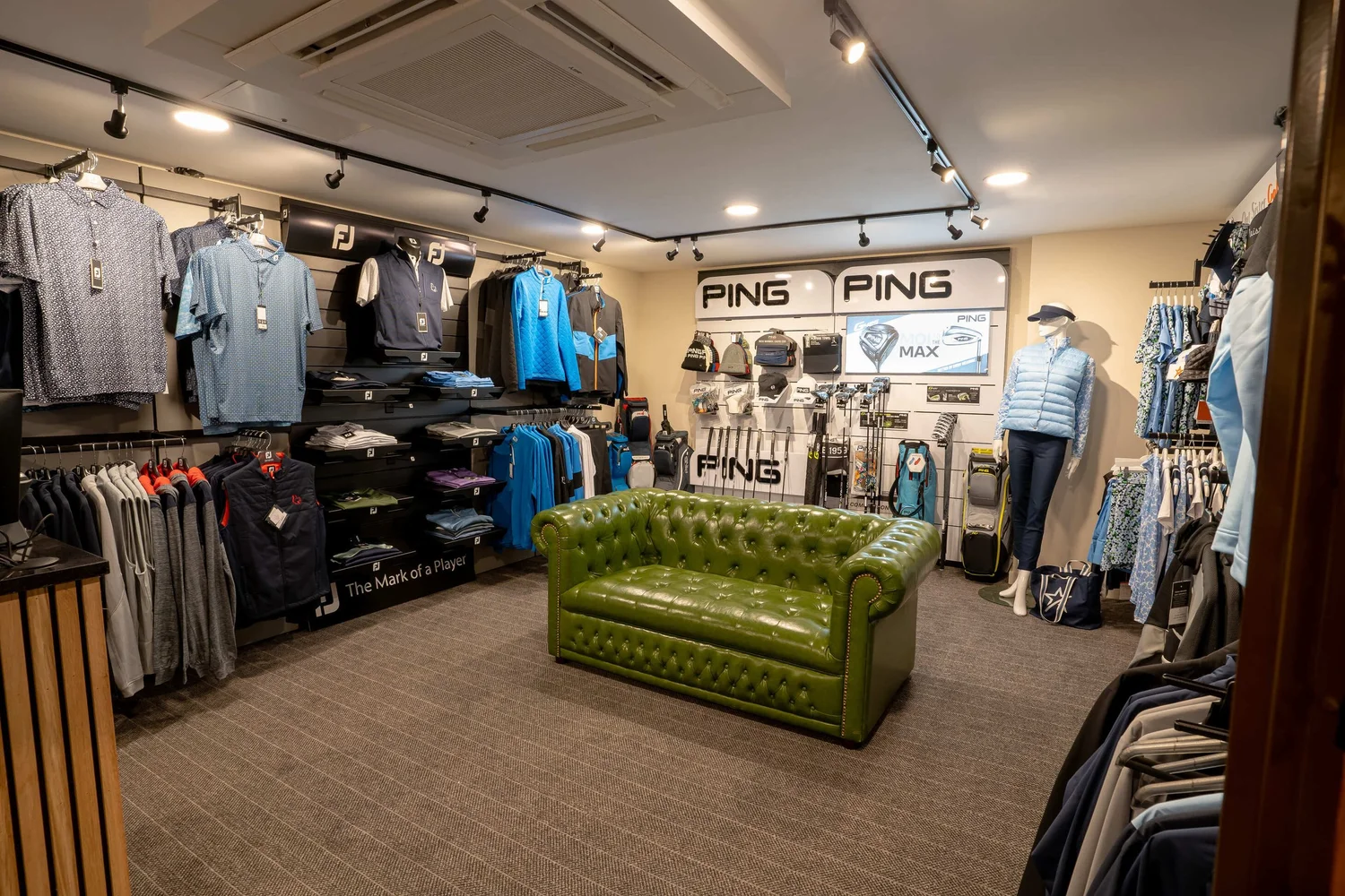 Golf Pro Shop | Mannings Heath Golf Club