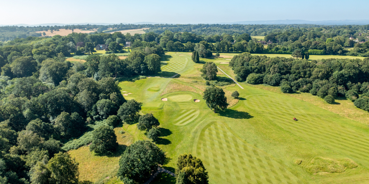 Waterfall Golf Course | Hole by Hole Tour | Mannings Heath Estate