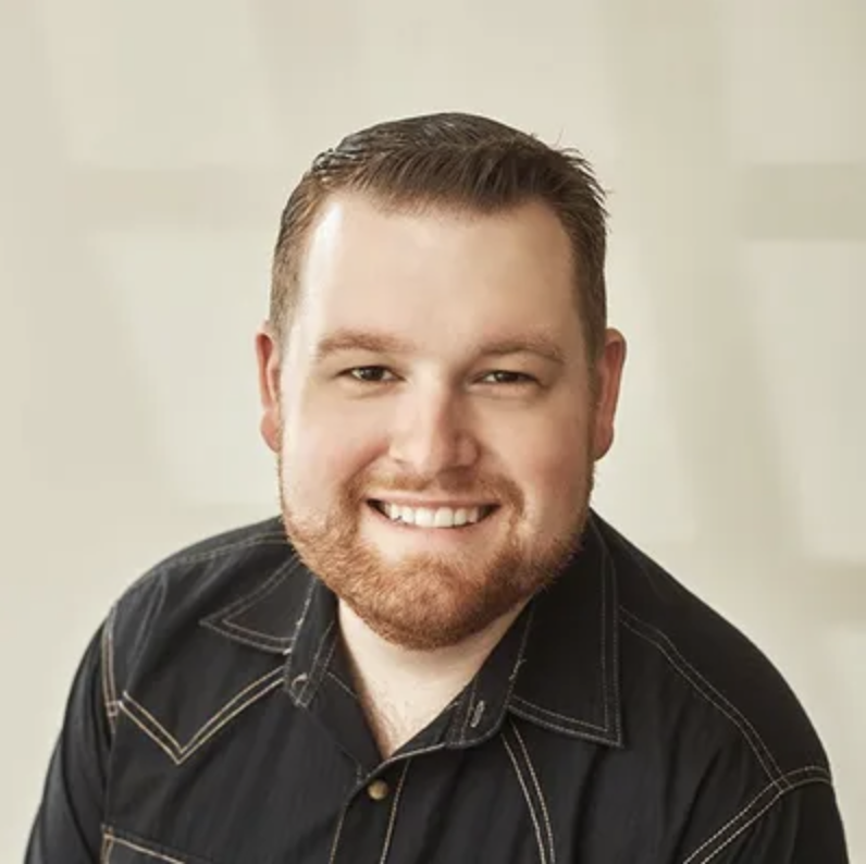 Andrew Utech's Instagram, Twitter & Facebook on IDCrawl