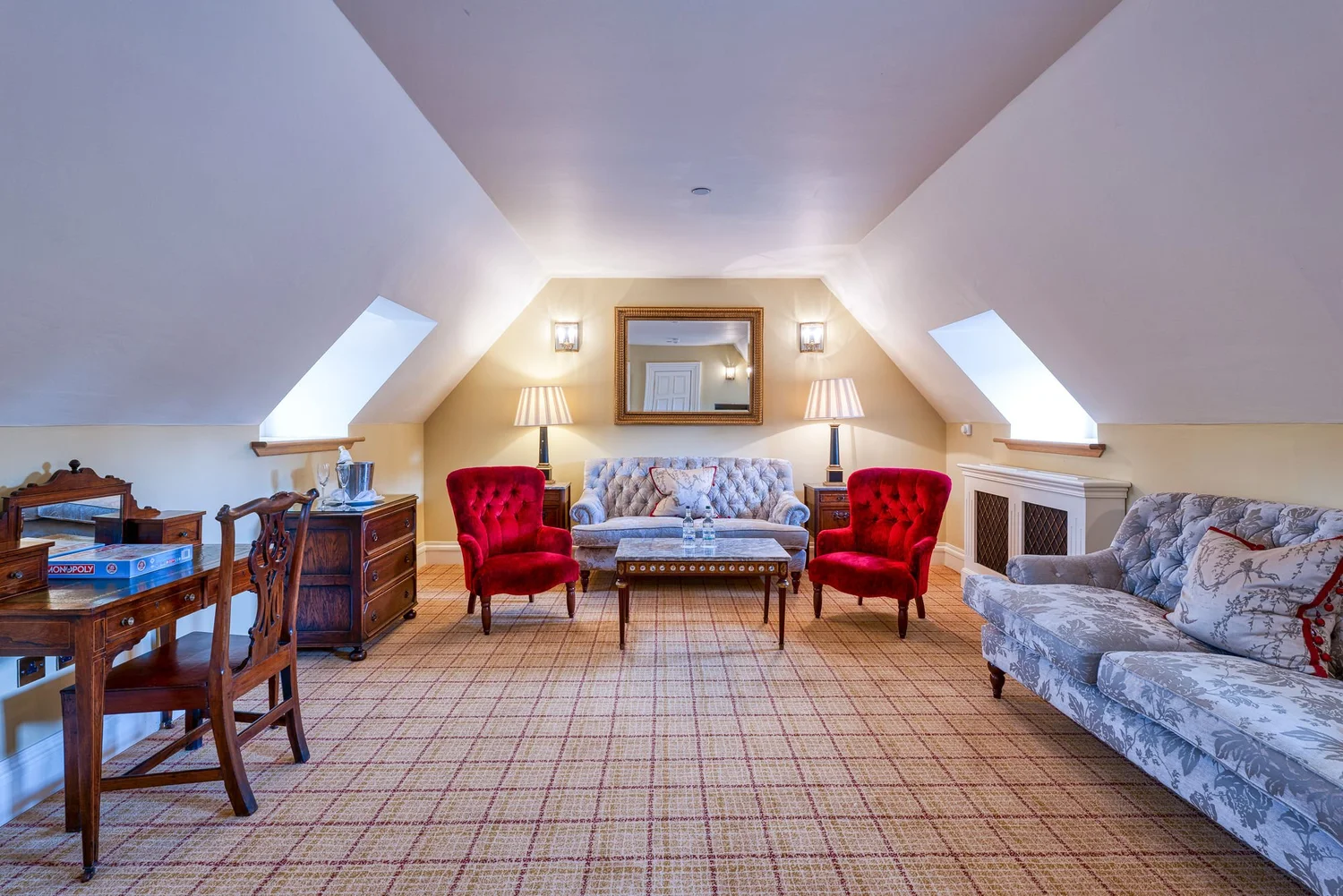 Luxury Romantic Hotel Suite in Scotland | Crossbasket Castle