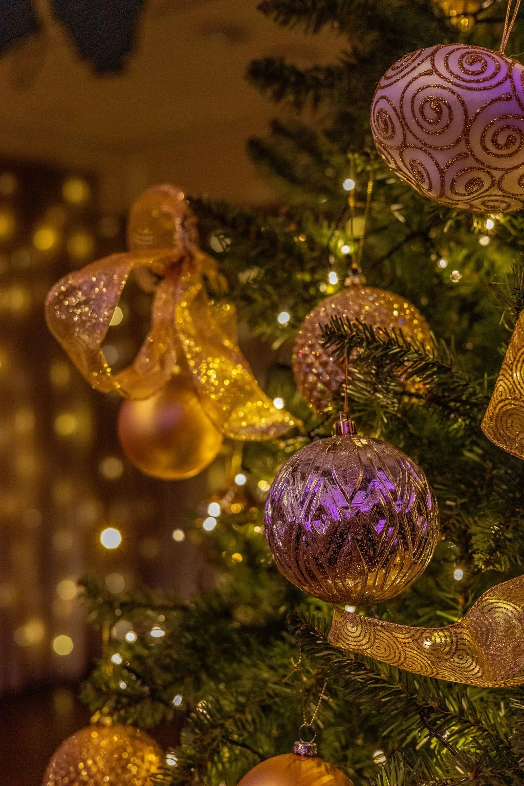 christmas light switch on | Crossbasket Castle