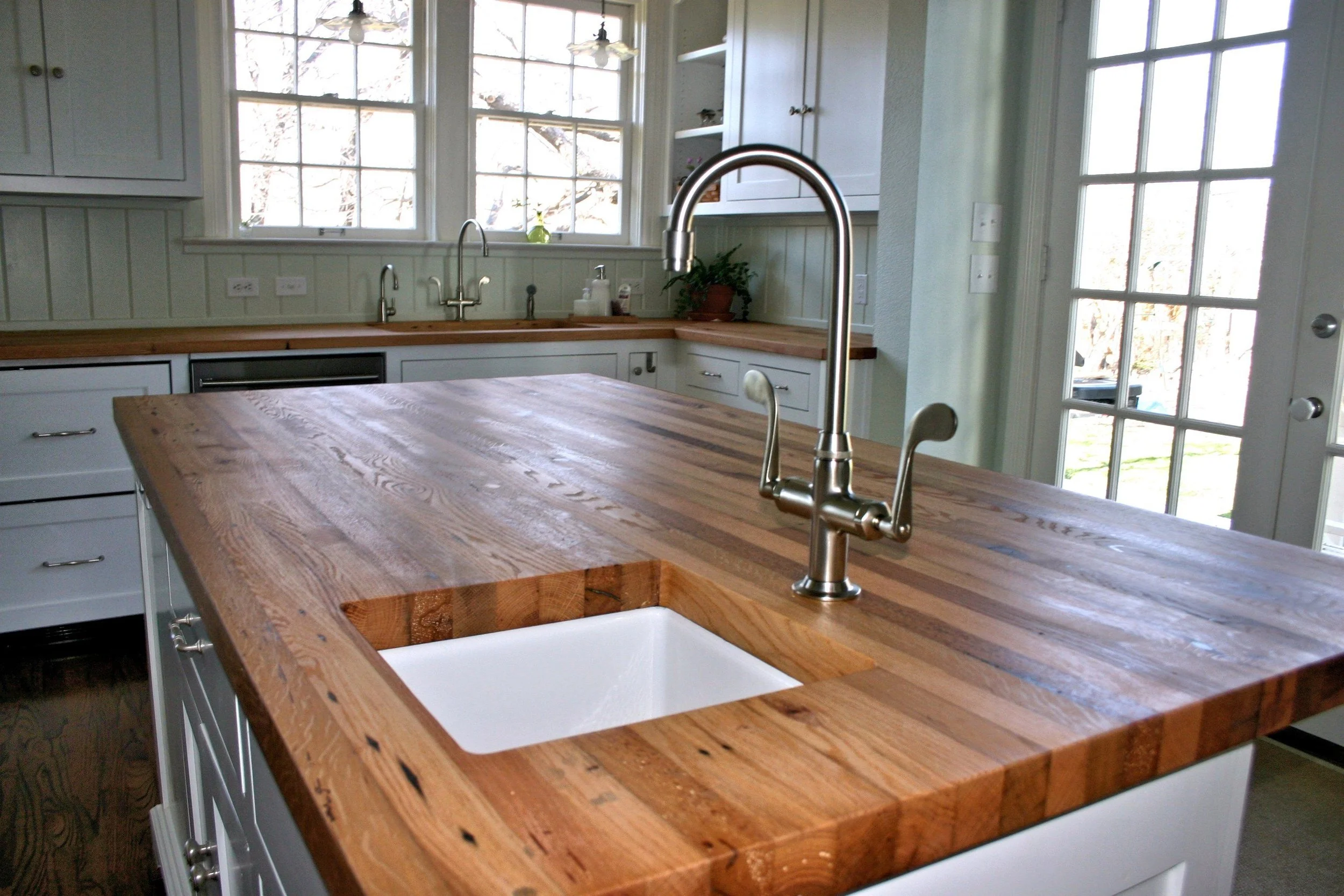Butcher Block — Contour Countertop