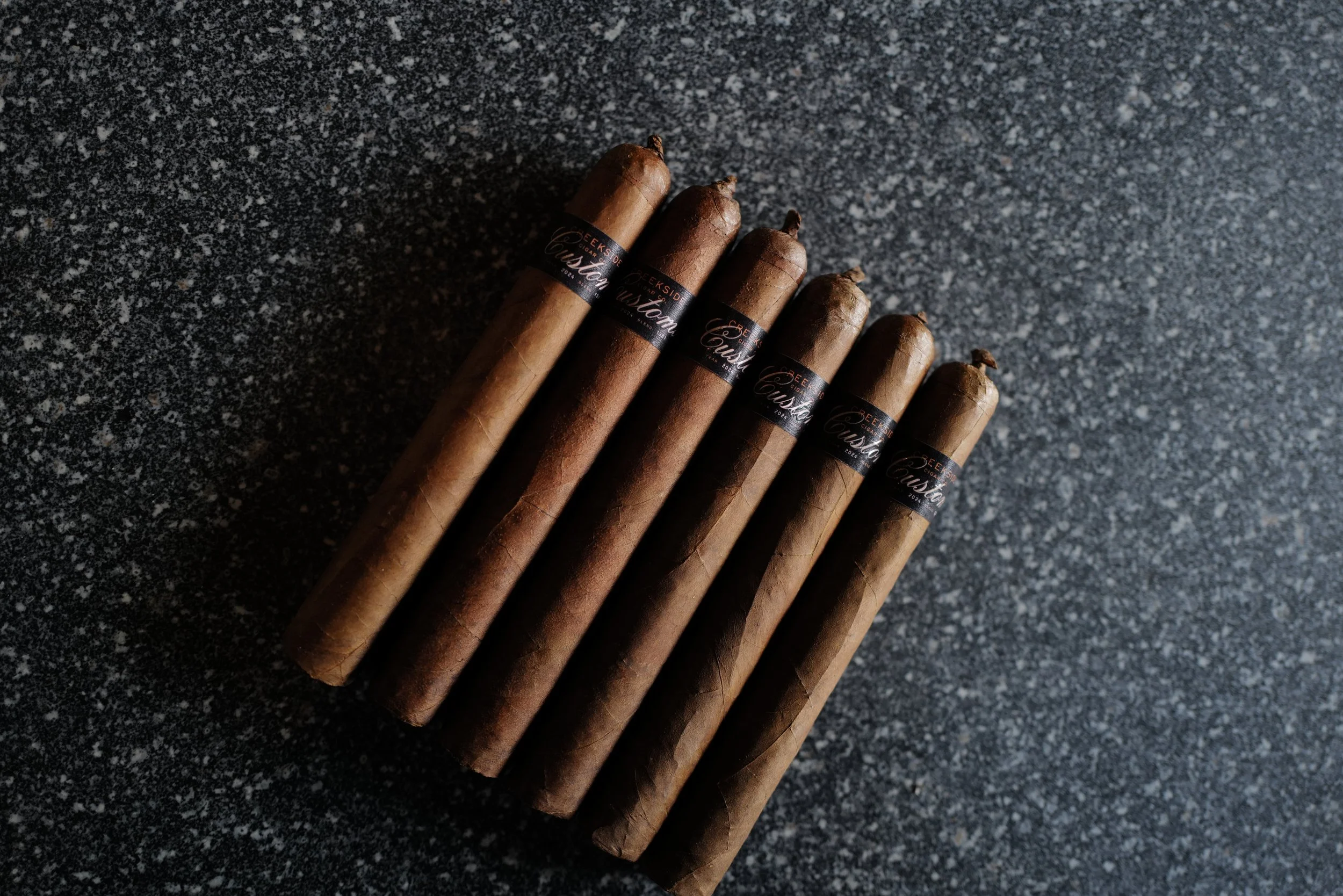 Creekside Cigar Co. Cincinnati's Premier Cigar Lounge and Humidor